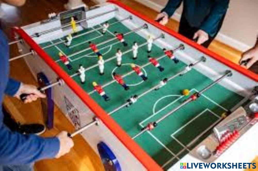 7023194 | Foosball players positions | Firstateach